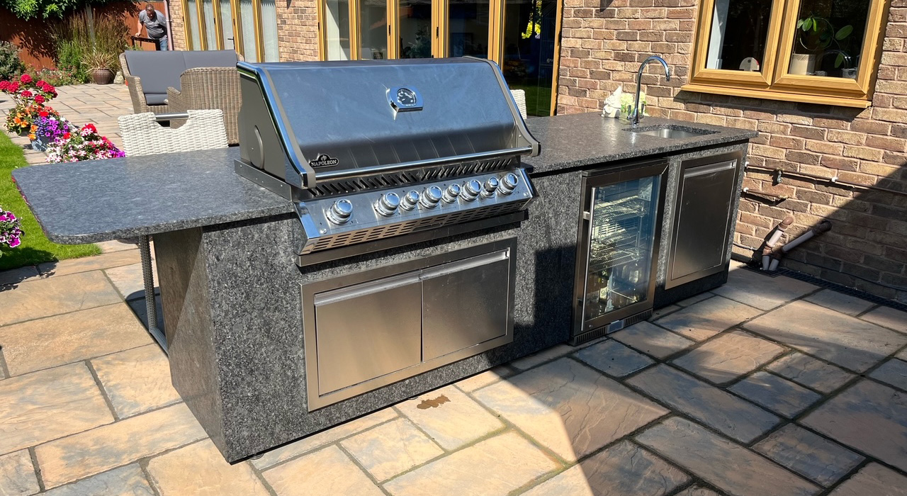 Armthorpe | Igneous Outdoor Kitchens
